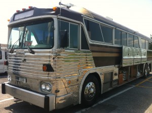 Advantages of a Vintage Bus Conversion as a Motorhome | Technomadia
