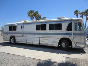 Our 1961 GM PD-4106 Vintage Bus RV Motorhome Conversion | Technomadia