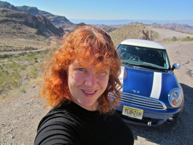 Flat towing a MINI Cooper behind a RV Motorhome | Technomadia