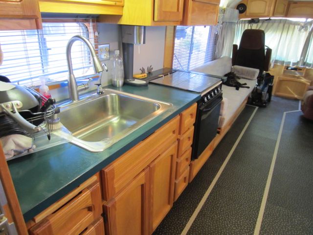 Bus Kitchen & Bathroom Remodel | Technomadia