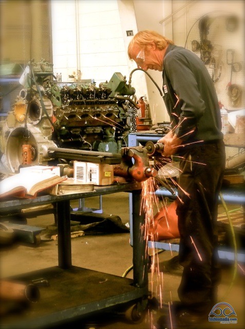 Art of the Diesel Engine | Technomadia