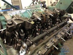 Rebuilding an 8V-71 Detroit Diesel Engine | Technomadia