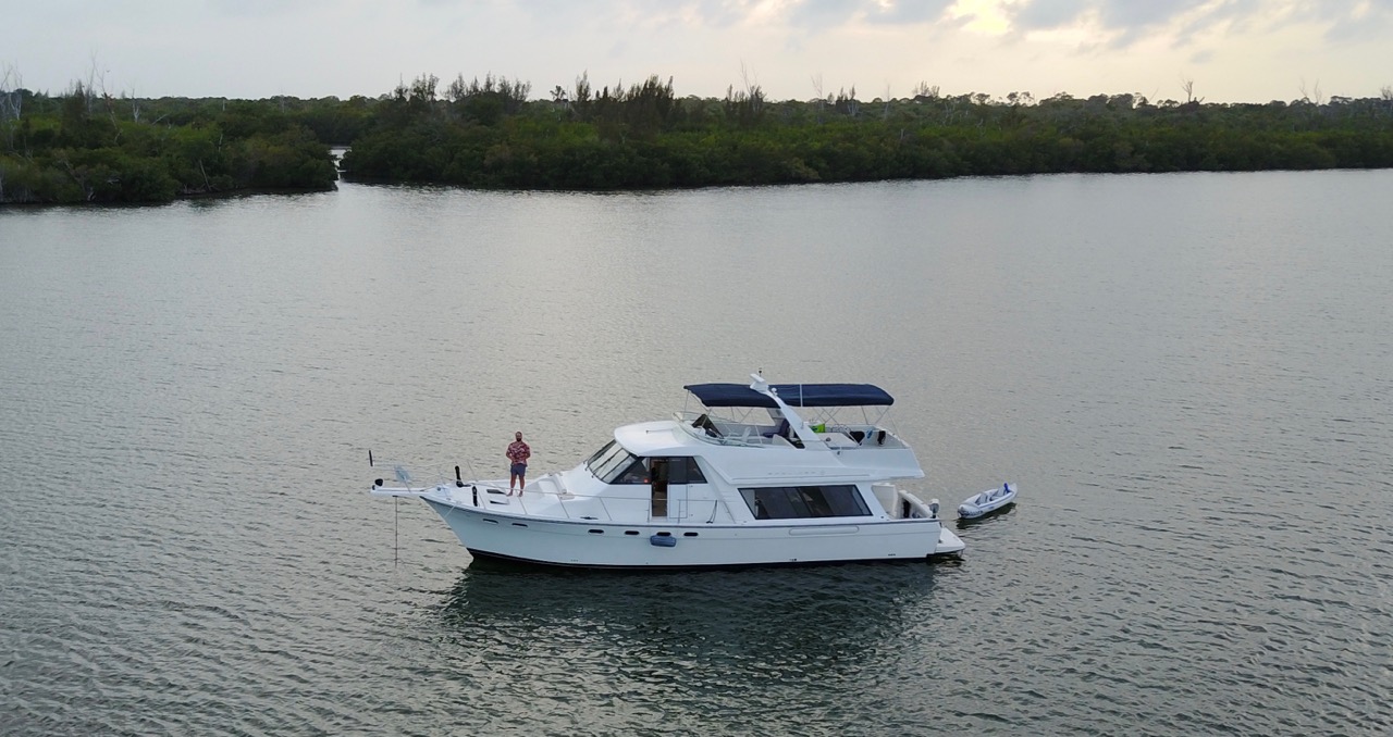 Selecting our Great Loop Boat: How We Ended Up With A Bayliner 4788 ...